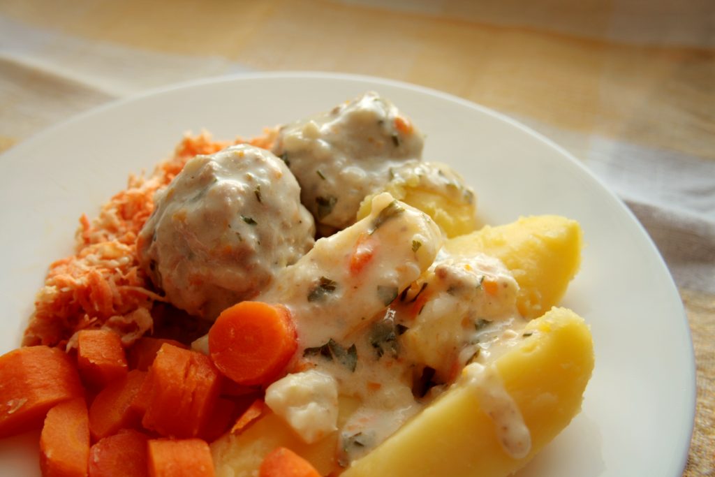 Low FODMAP Polish 'pulpety' meatballs - Fit FODMAP Foodie